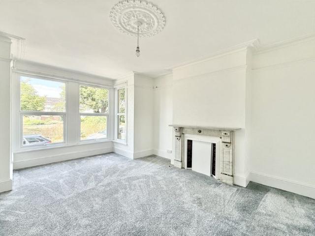 2 bed Flat Toledo Road, SS1