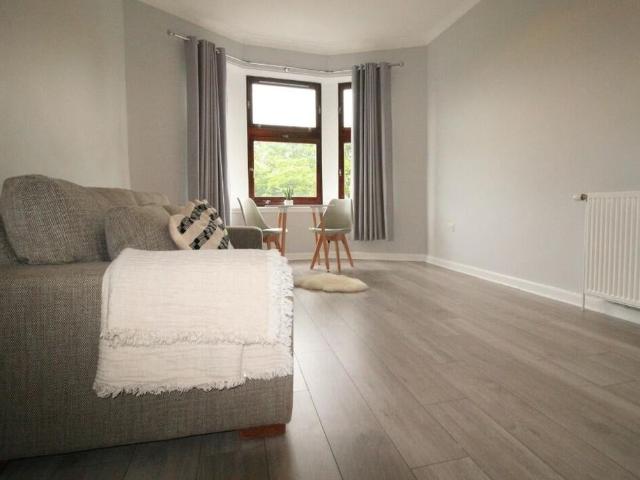 2 Bed Flat, Tollcross Road, G32