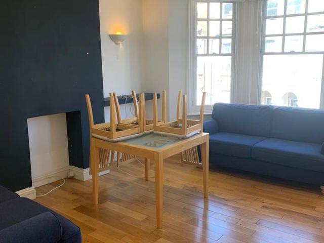 2 Bed Flat, Trent Road, SW2