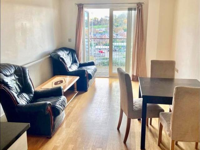 2 Bed Flat, Trident Point, HA1