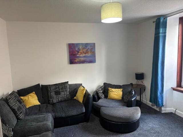 2 Bed Flat, Urquhart Road, AB24