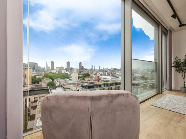 2 Bed Flat, Valencia Tower, EC1V