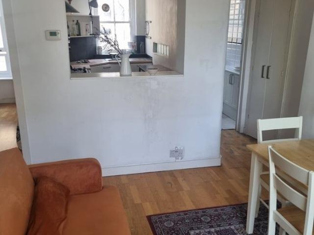 2 Bed Flat, Victoria Chambers, EC2A