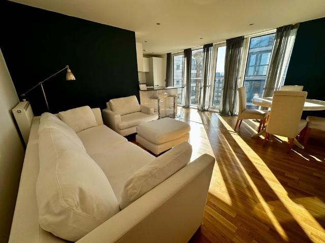 2 Bed Flat, Victoria Parade, SE10