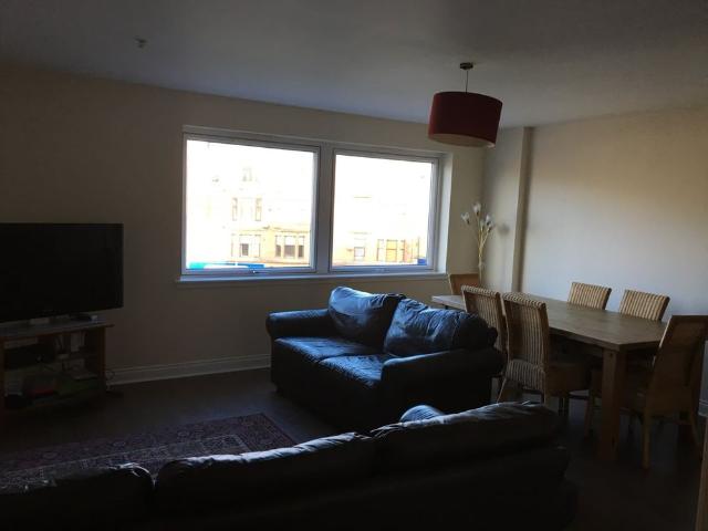 2 Bed Flat, Victoria Road, G42
