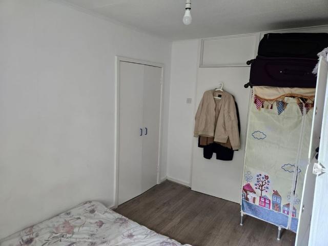 2 Bed Flat, Violet Lane, CR0
