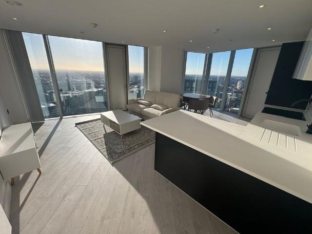 2 Bed Flat, Vista River Tower, M3