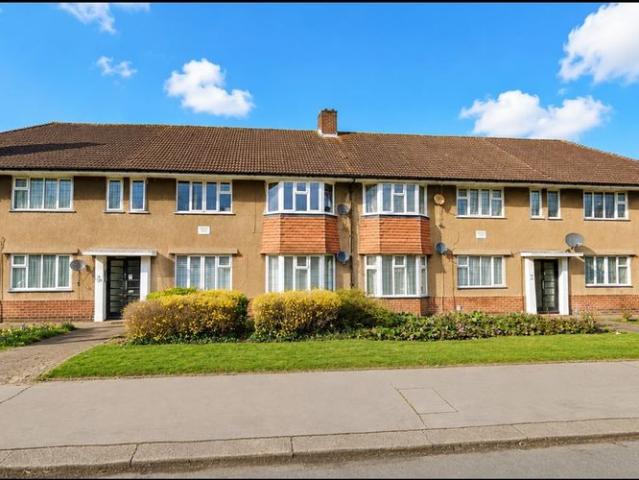 2 Bed Flat, Warwick Road, CR7