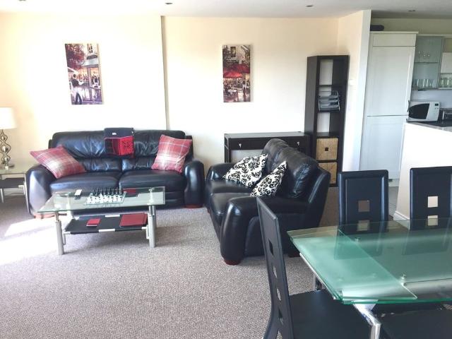 2 Bed Flat, Watkin Road, LE2