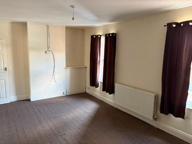 2 Bed Flat, Wealdstone, HA3