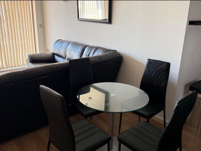 2 Bed Flat, Wellington St, LS1