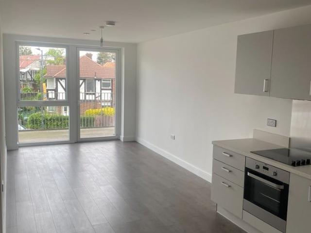 2 Bed Flat, Wembley, HA0