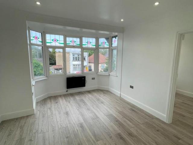 2 Bed Flat, Wembley Hill Road, HA9