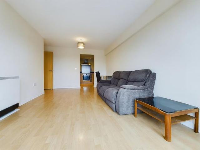 2 Bed Flat, West Point, S1