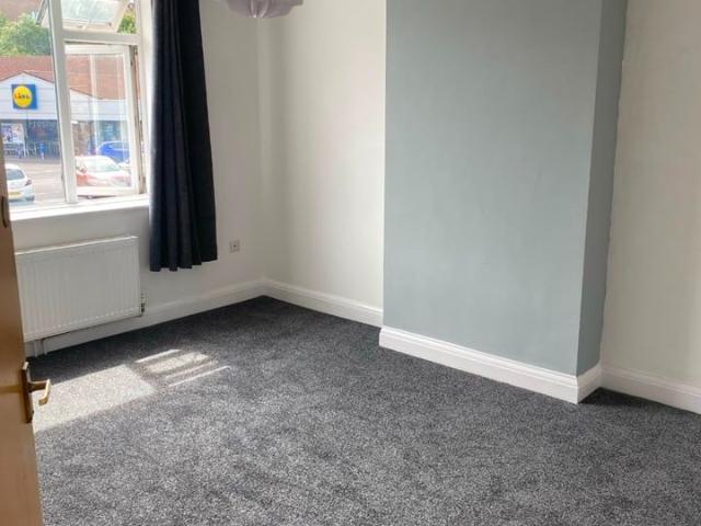 2 Bed Flat, Westbury On Trym, BS10