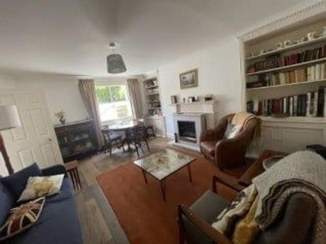 2 Bed Flat, Westcombe Park Road, SE3