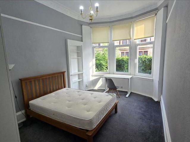 2 Bed Flat, White Street, G11