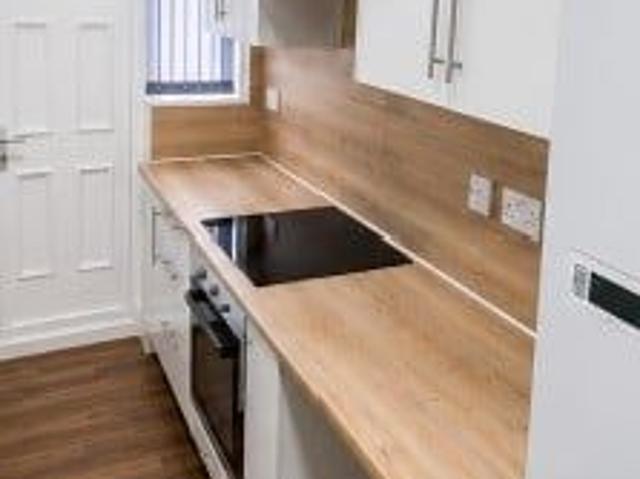 2 Bed Flat, Wilbraham Road, M21