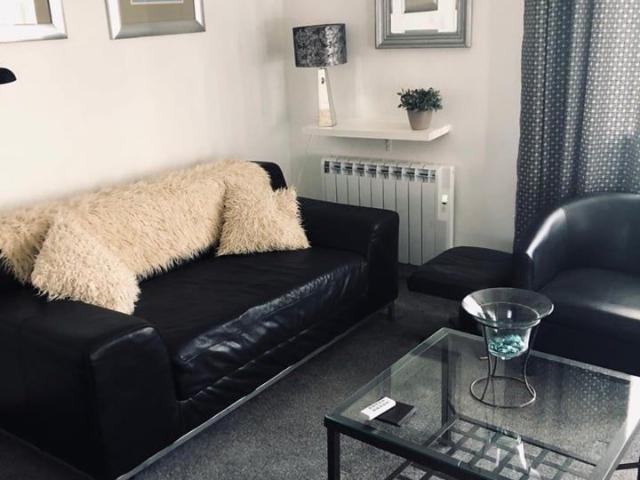 2 Bed Flat, Winnipeg Quay, M50