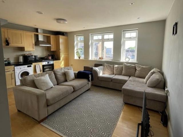 2 bed Flat