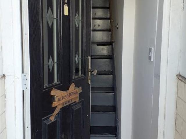 2 Bed Flat 1st Floor Flat, Havering Road RM1
