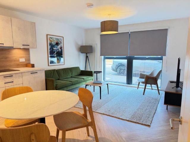 2 Bed Flat