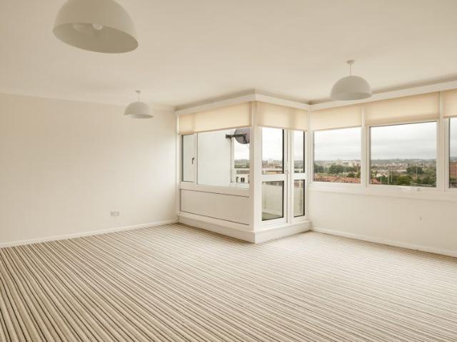 2 Bed Flat