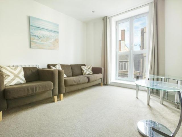 2 Bed Flat