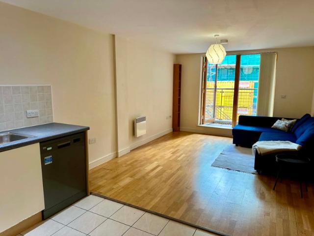 2 Bed Flexible Living Apartment 81.5m2