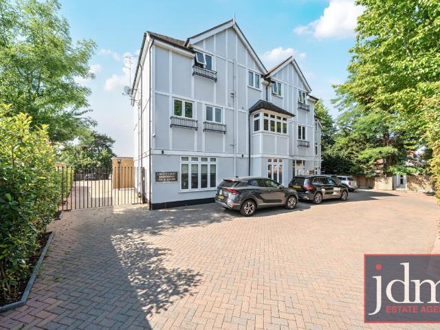 2 bed Ground Floor Flat to Let for rent in Bromley