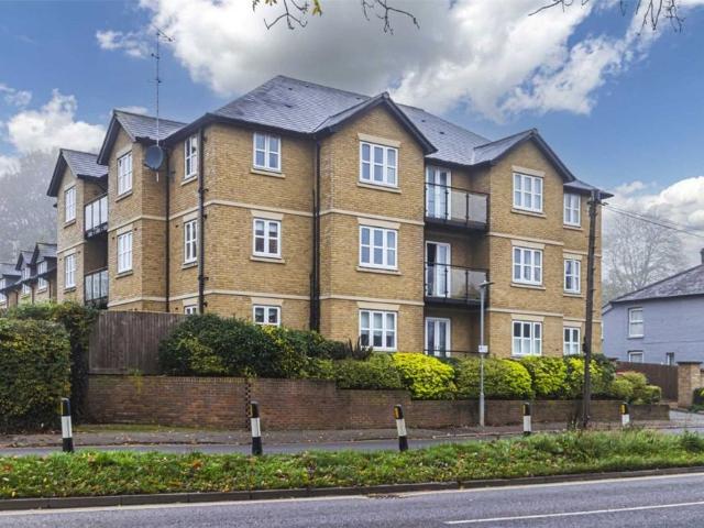 2 bed Ground Floor Flat for rent