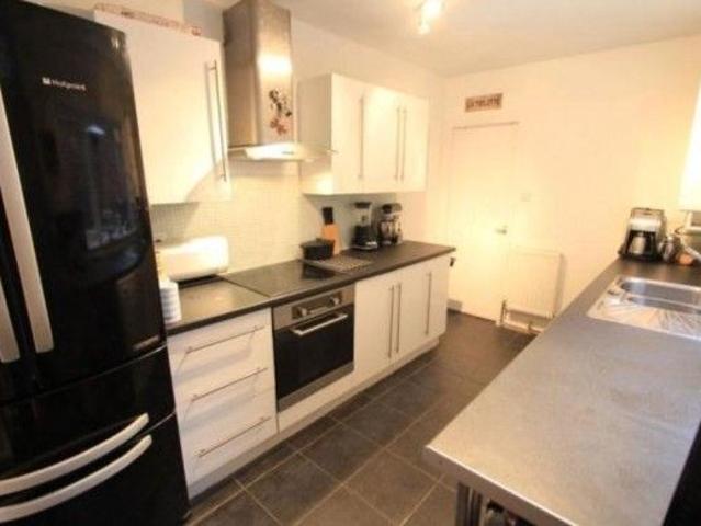 2 Bed Helmsley Road, Sandyford