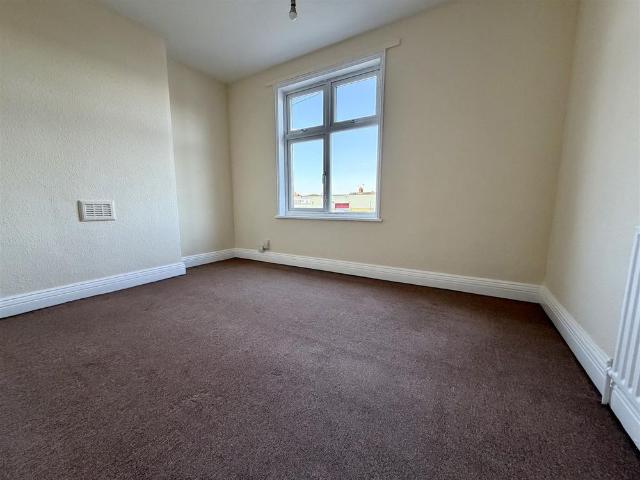 2 Bed House