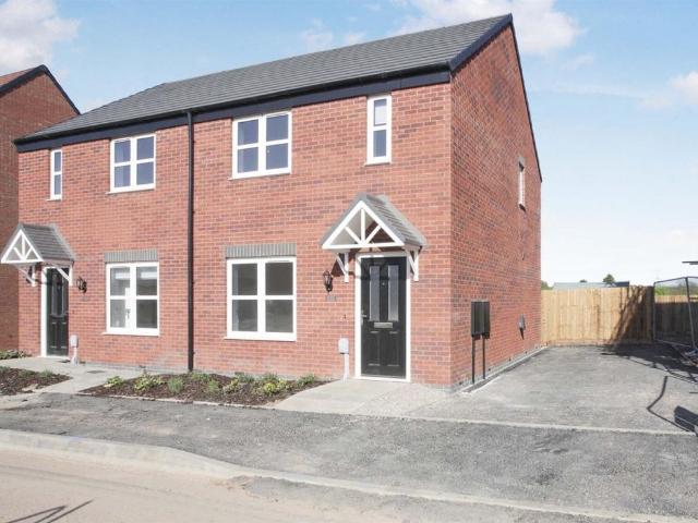 2 bed House To Let