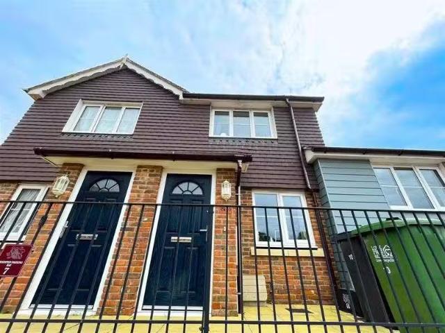 2 bed house to rent in Bannister Close, TN34, Hastings