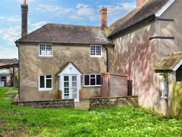 2 bed house to rent in Blackstone Grange Farm Cottages, BN5, H.