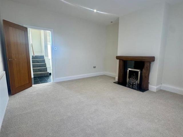 2 bed house to rent in Dean Street, Burnley, BB11