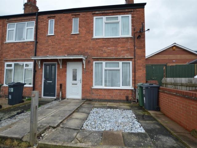 2 BED House To rent