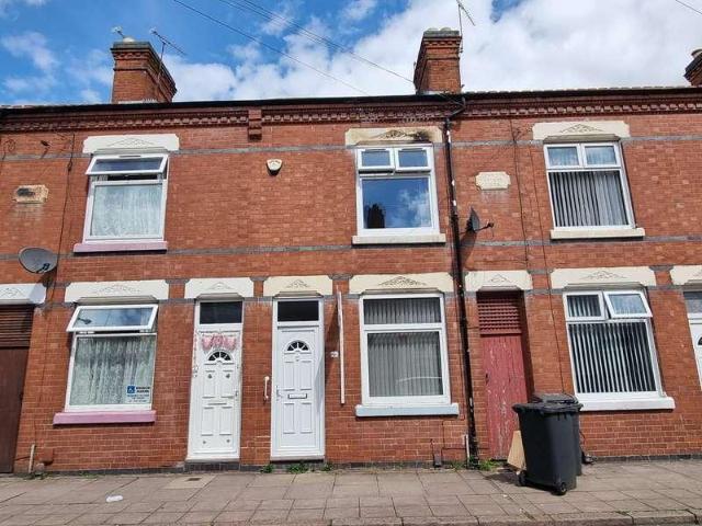 2 bed house to rent