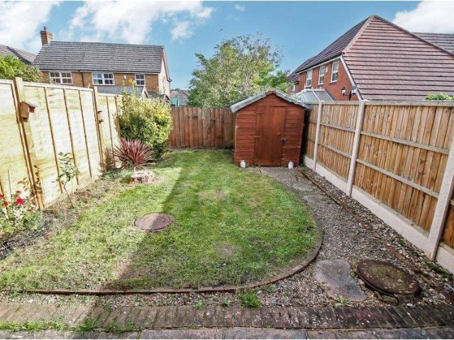 2 bed house to rent