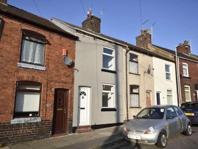 2 bed house to rent