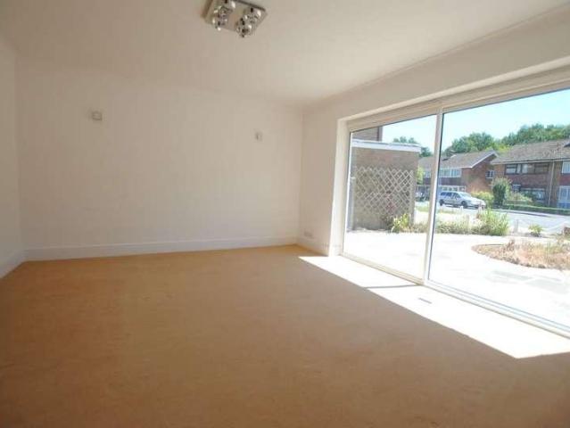 2 bed house to rent