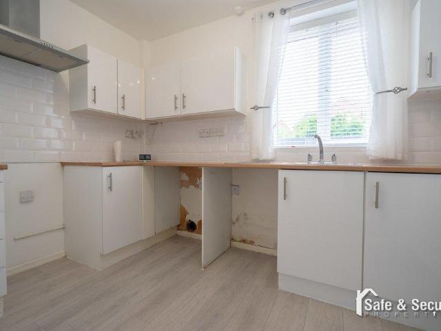 2 bed house to rent