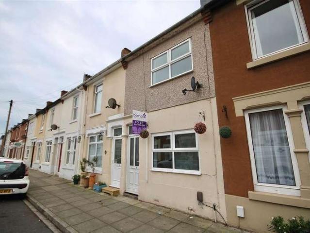 2 bed house to rent
