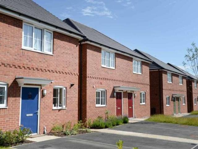 2 bed house to rent