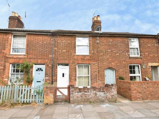 2 bed house to rent