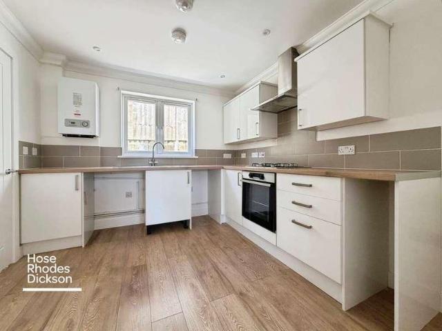 2 bed house to rent