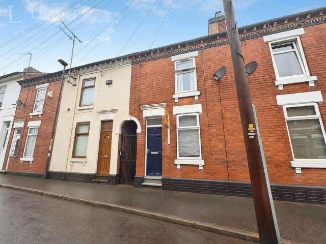 2 bed house to rent