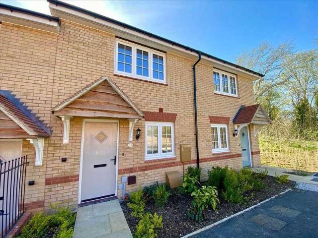 2 bed house to rent