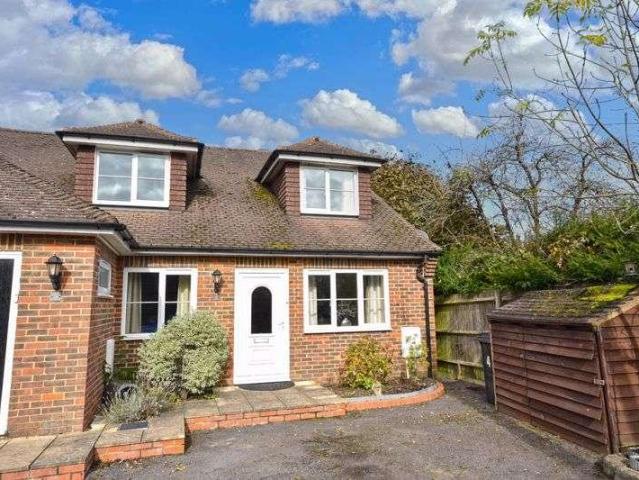 2 bed house to rent